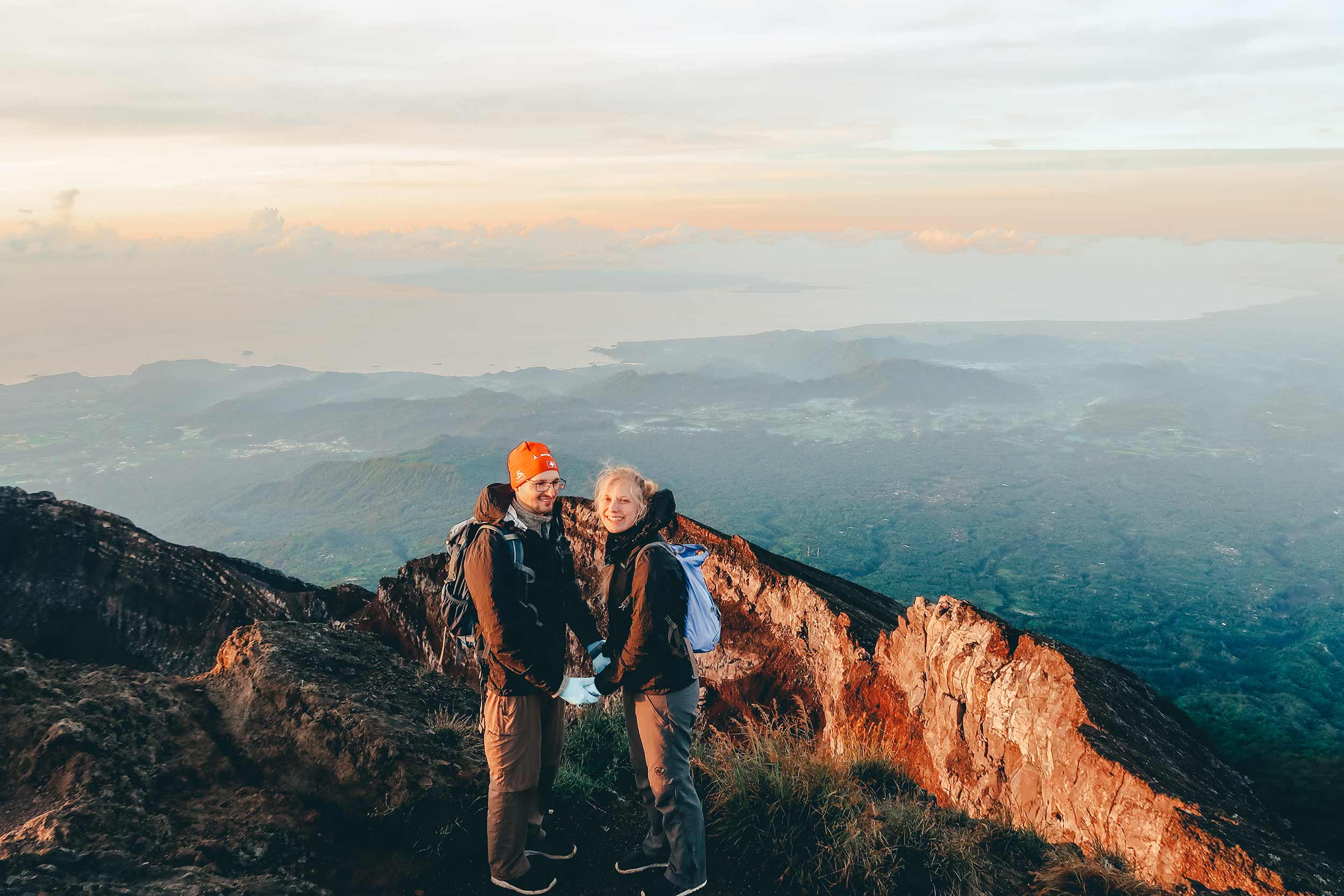 travelinyourarms – Get to know the East of Bali – Climb the highest volcano