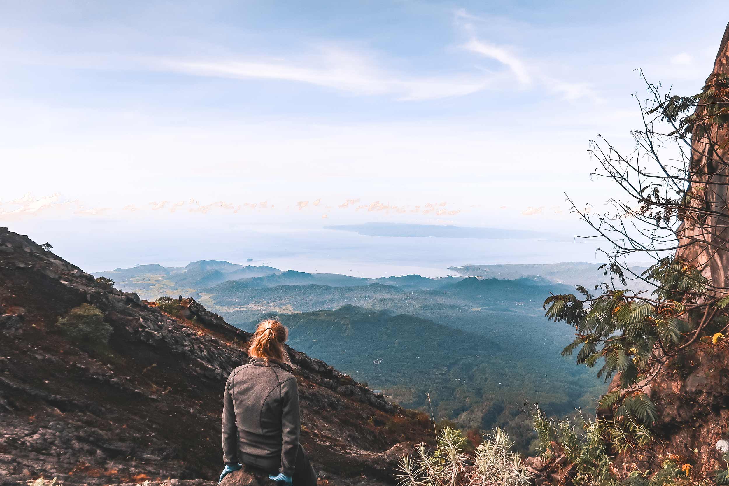 travelinyourarms – Get to know the East of Bali – Climb the highest volcano
