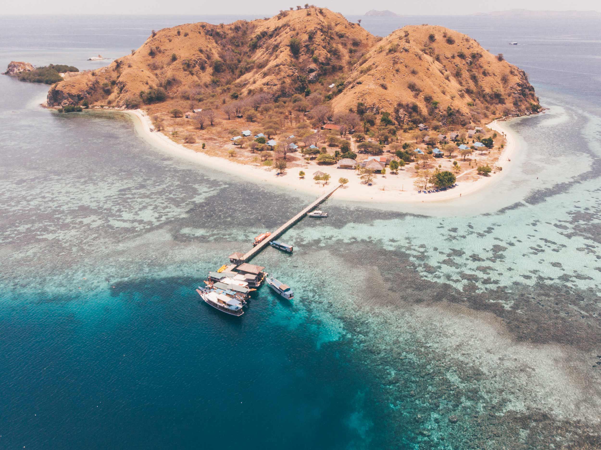 travelinyourarms – A very special 3-day boat trip around the Komodo Islands