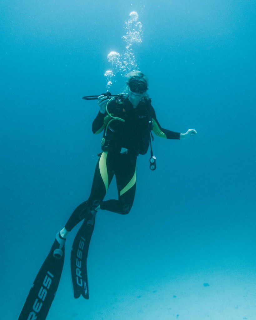 travelinyourarms – Explore the reefs of Panglao on Bohol Island